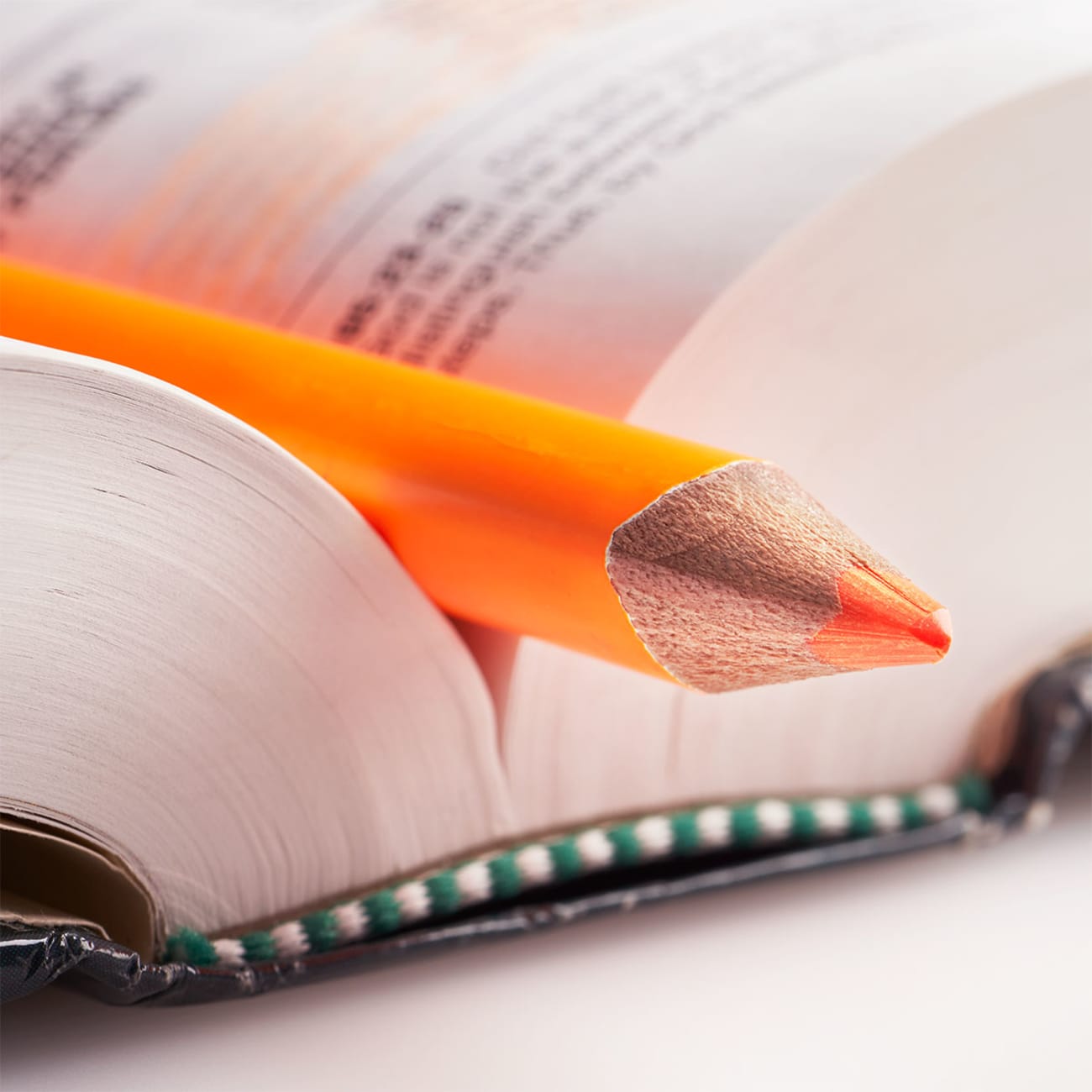 Dry Highlighter Pencil Set With Sharpener | Koorong